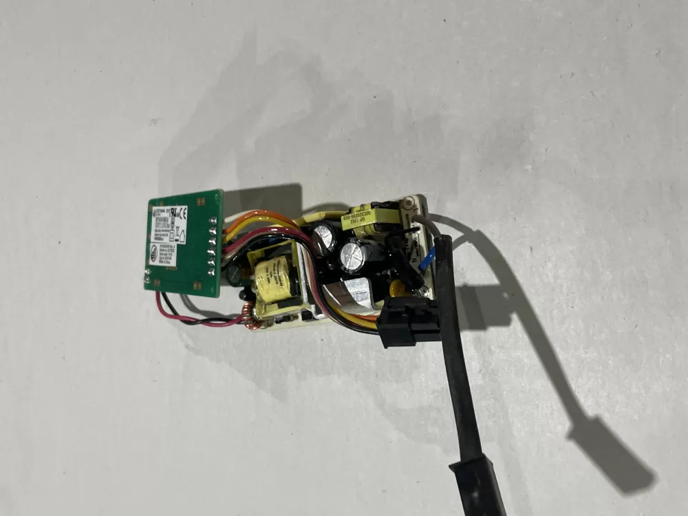 Whirlpool W10306786 Refrigerator LED Inverter Board Box AZ167075 | Wm618