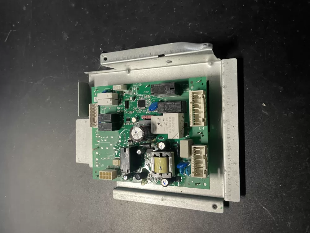 Speed Queen 204783 Washer Main Control Board Output Control AZ10122 | V340