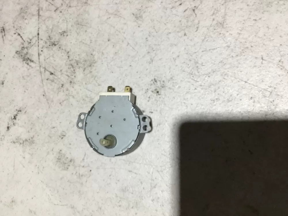 Panasonic E199324 Microwave Turntable Motor AZ71578 | Sl86