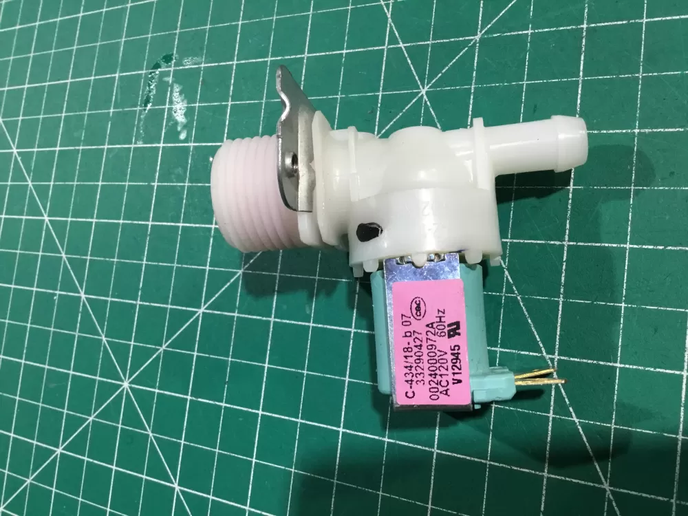 Wascomat Inlet Hot-Crossover Valve 0024000972A AZ157920 | SL119