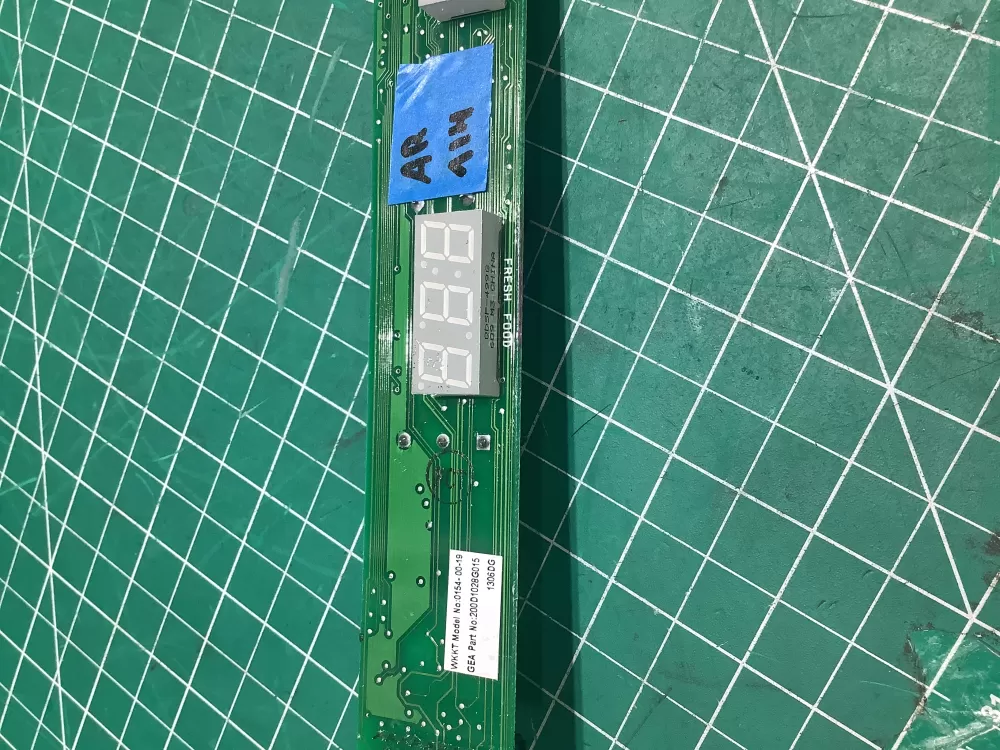 GE Refrigerator Display Control Board AZ162599 | AR114