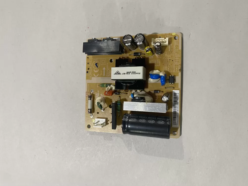 Samsung DA92 00486A Refrigerator Control Board AZ155586 | BK2538
