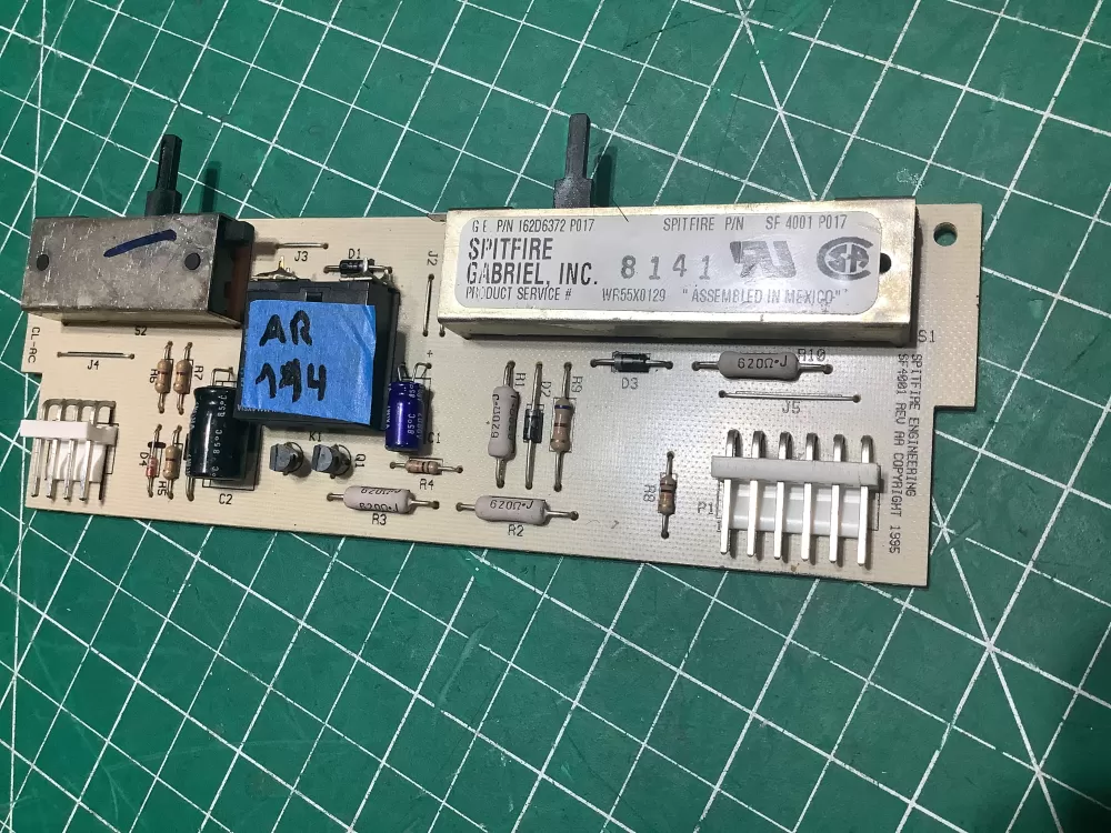 GE WR55X129 Refrigerator Dispenser Control Board AZ162652 | AR114